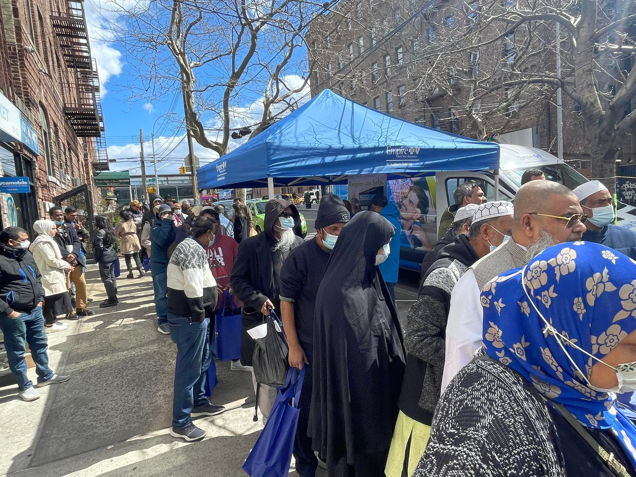 Community partners team up to host Ramadan food distribution - Queens ...